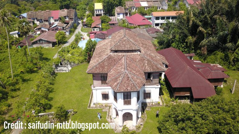 Perak Royal Palace / Istana Iskandariah - Visit Perak