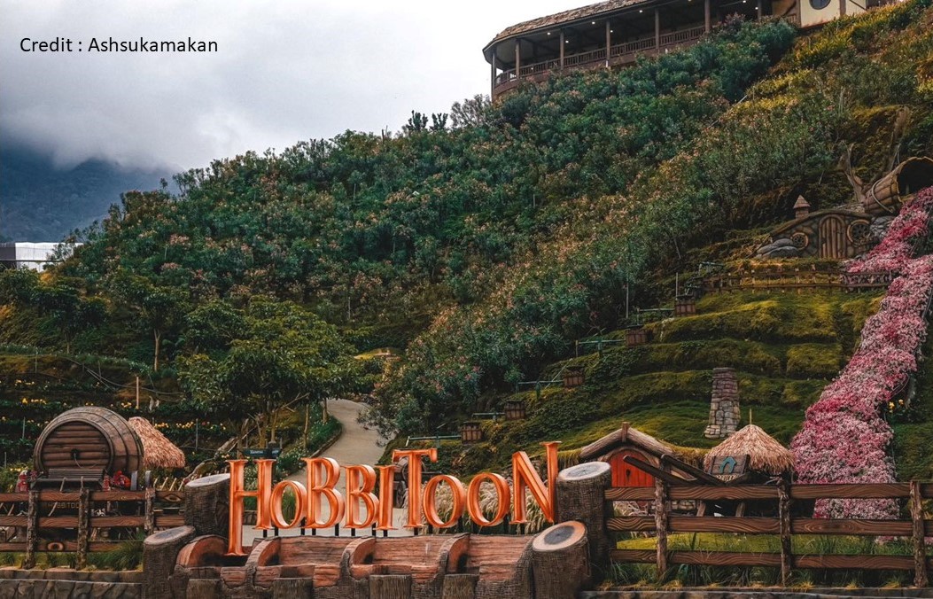 Hobbitoon Village - Visit Perak
